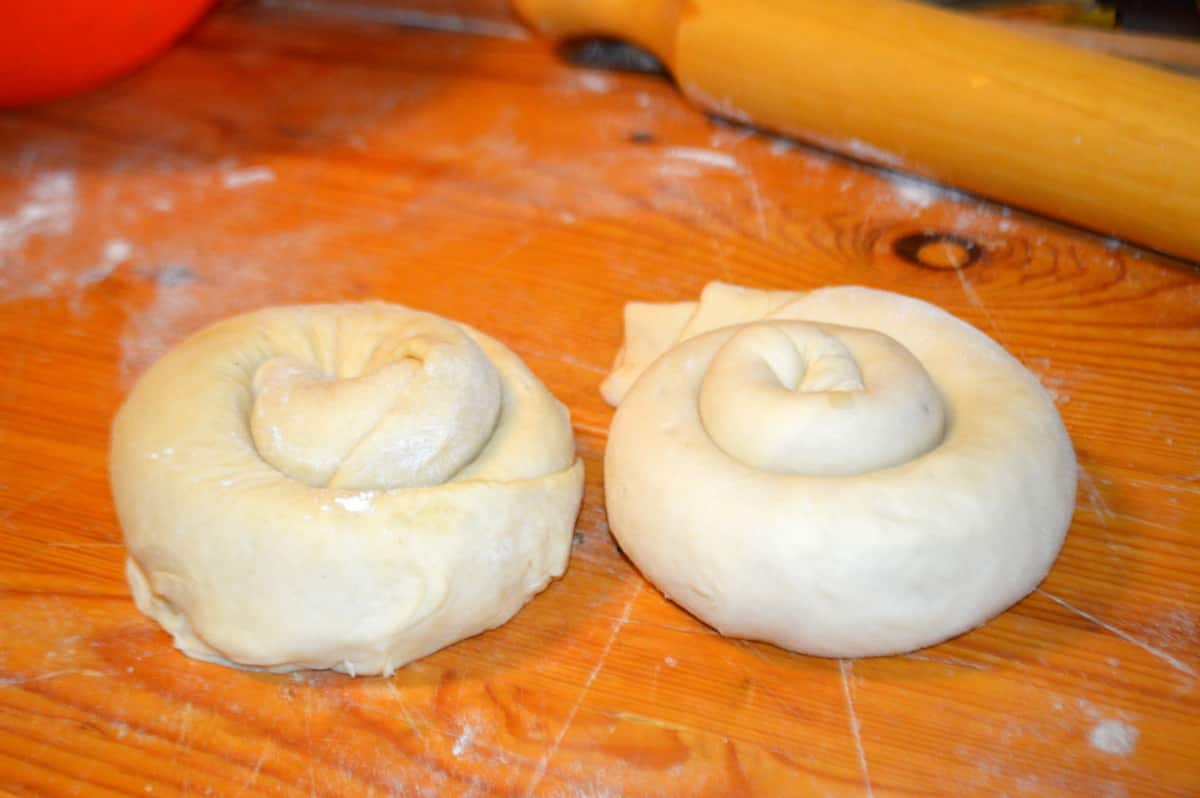 Rețetă de ștrudel cu măr, cu aluat de casă - LauraSweets.ro