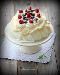 Pavlova fara zahar - reteta cu Green Sugar - LauraSweets.ro