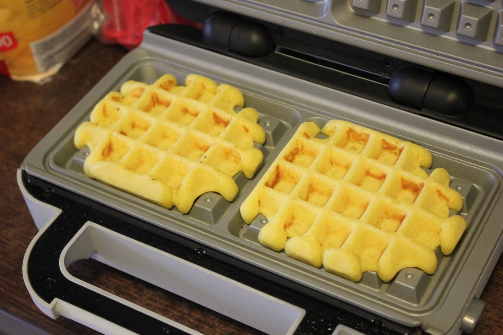 Vafe belgiene - LauraSweets.ro